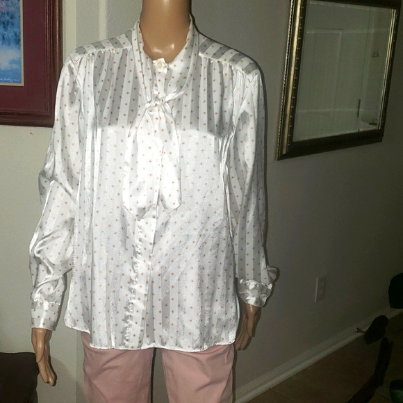 Evan Picone | Tops | Vintage Evan Picone 2 Shimmery Polka Dot Long ...